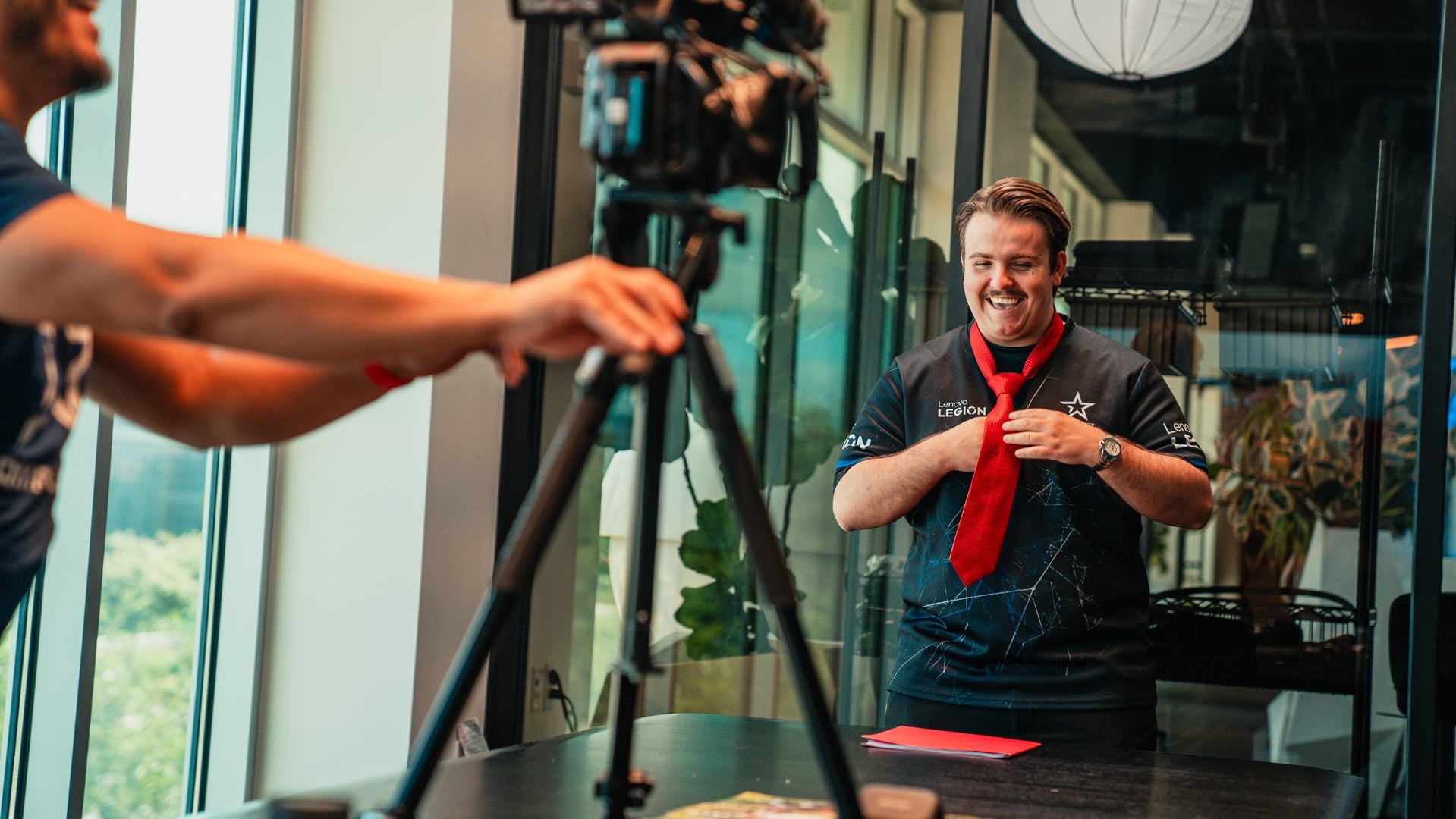 Hallzerk Re-Signs CS Contract – Complexity Gaming